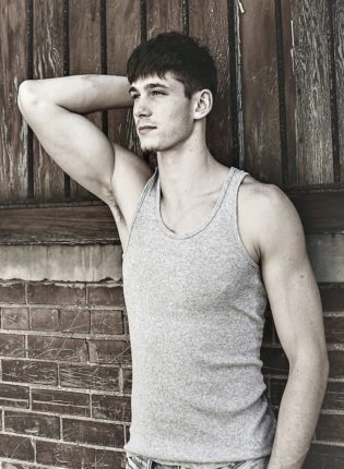 Louie's Tux Shop | Model Search